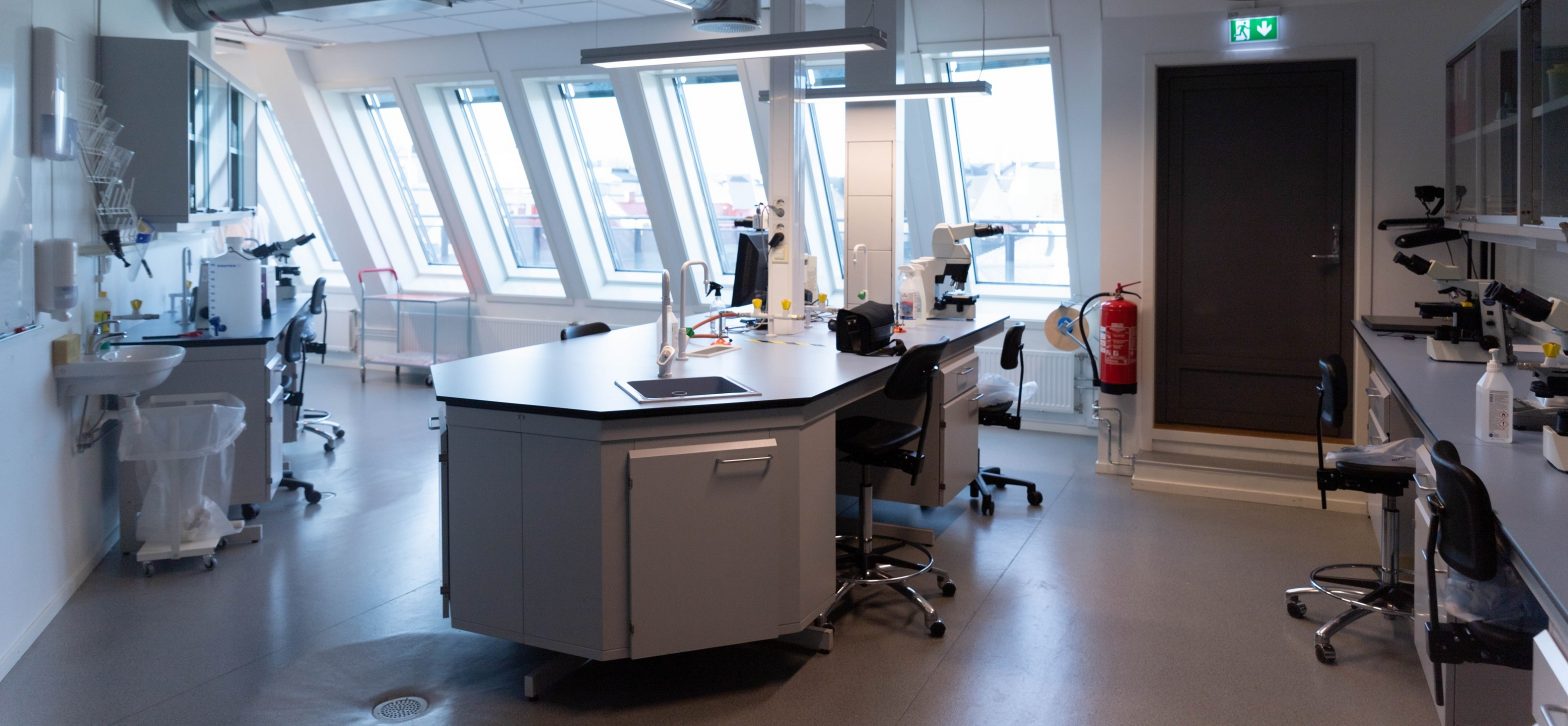 Microbiology Lab - Digital & Sustainable Construction